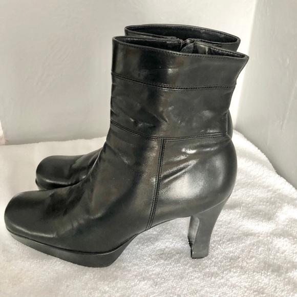 Nine West | Shoes | Nine West Calendar Leather Booties Size 8 2 | Poshmark